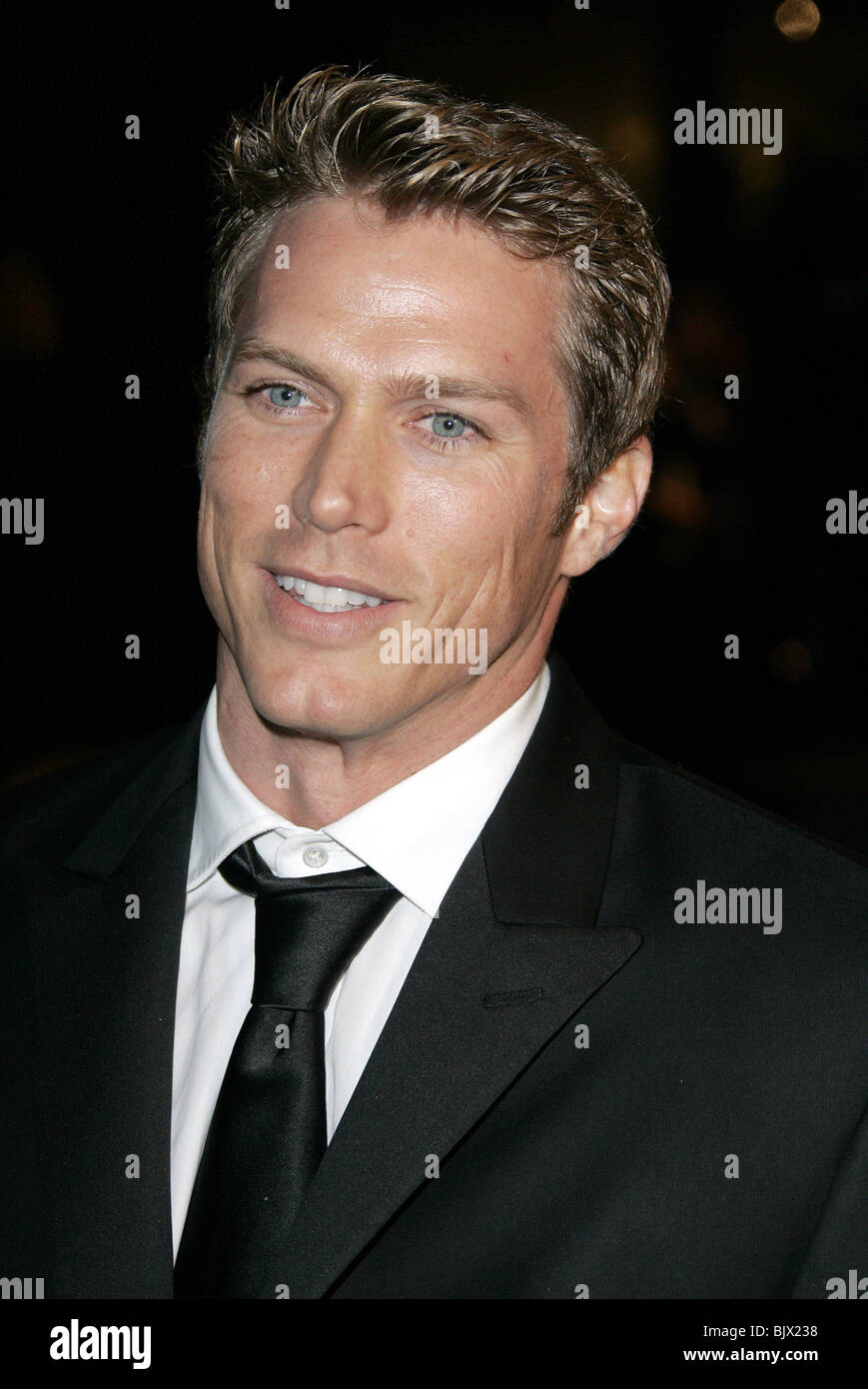 JASON LEWIS VANITY FAIR OSCAR PARTY 2005 MORTONS WEST HOLLYWOOD LA USA ...