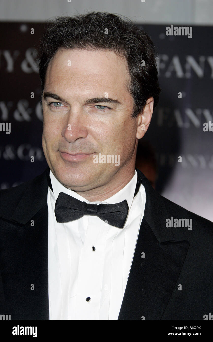 Patrick warburton portrait hi-res stock photography and images - Alamy