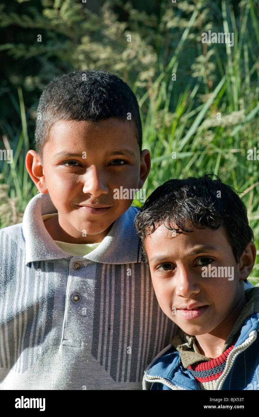 young Egyptian boys, Farafra Oasis, Egypt Stock Photo - Alamy