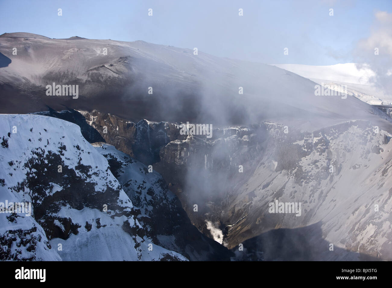 Steam eruption hi-res stock photography and images - Alamy
