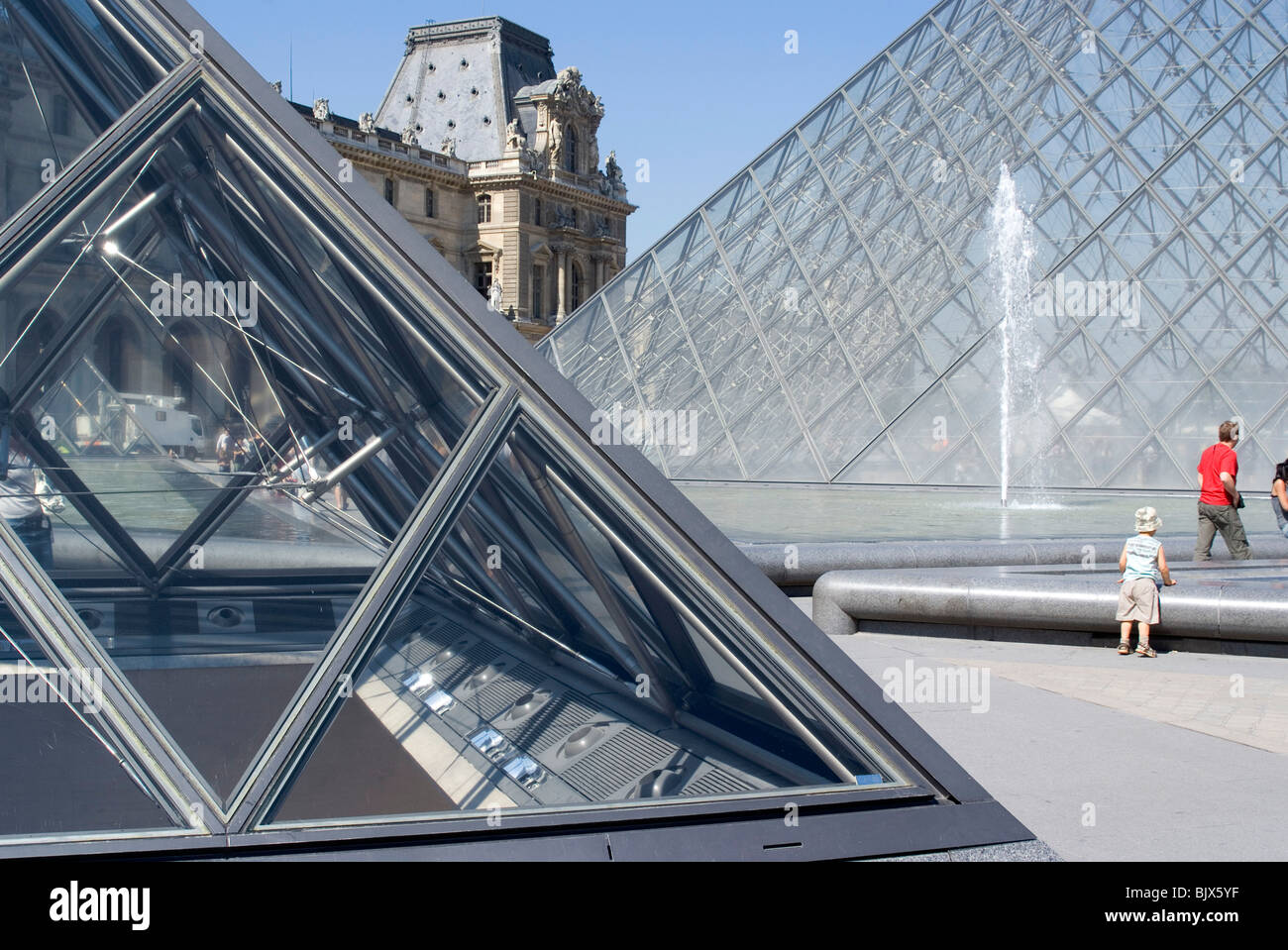The Pyramid, The Louvre Museum, Paris, France Stock Photo - Alamy