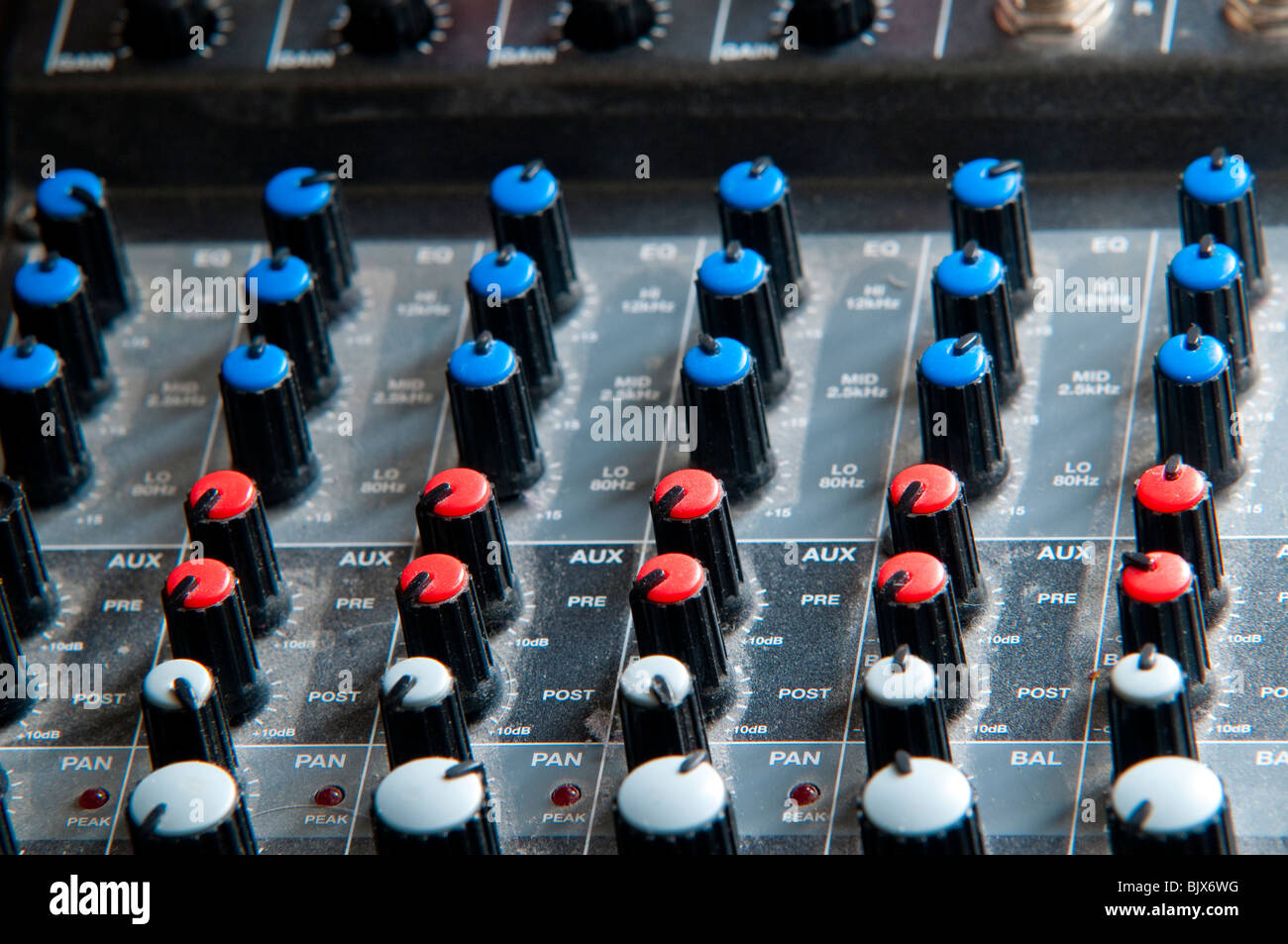 Mixing desk knobs hi-res stock photography and images - Alamy