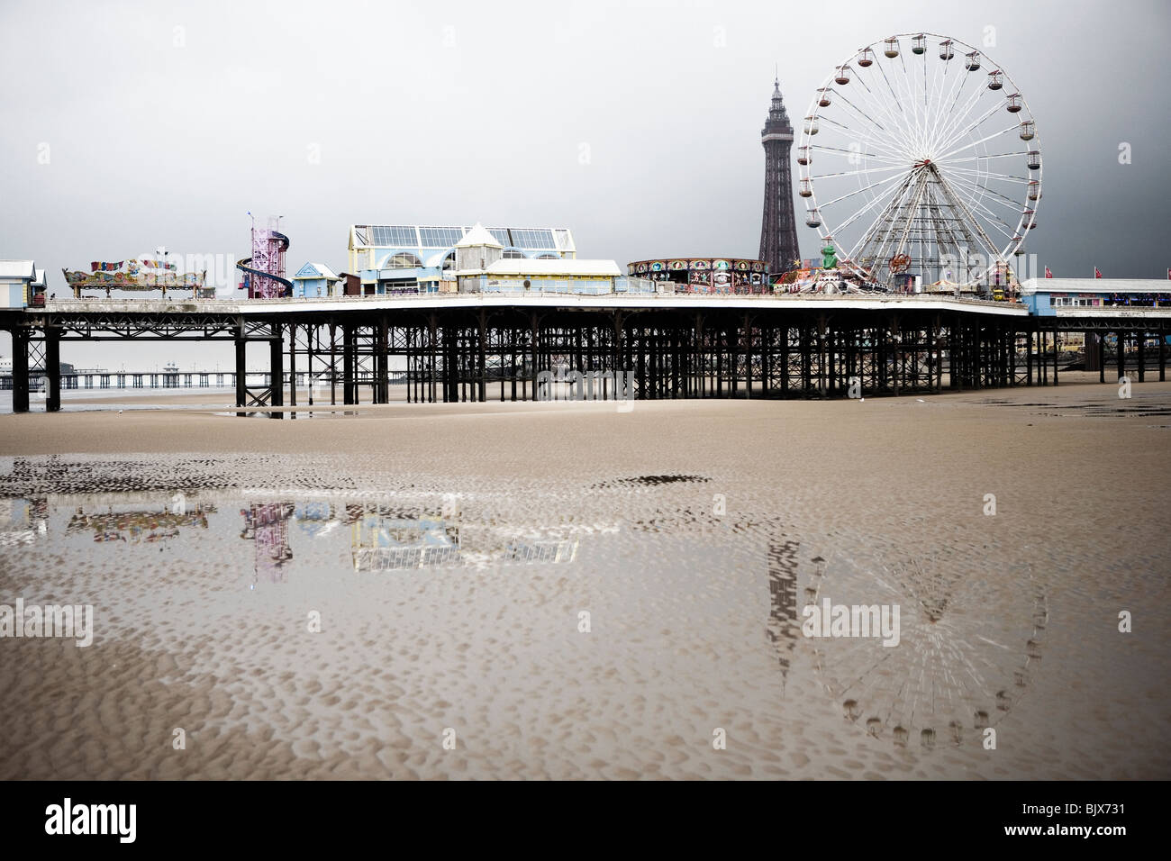 Blackpool seaside hi-res stock photography and images - Alamy
