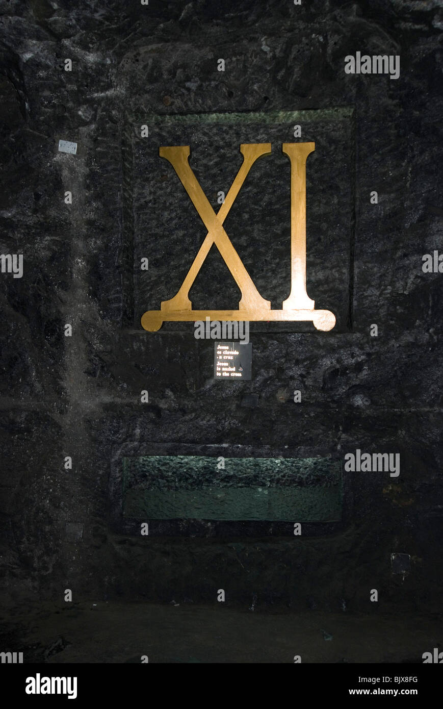 11 station of the cross hi-res stock photography and images - Alamy