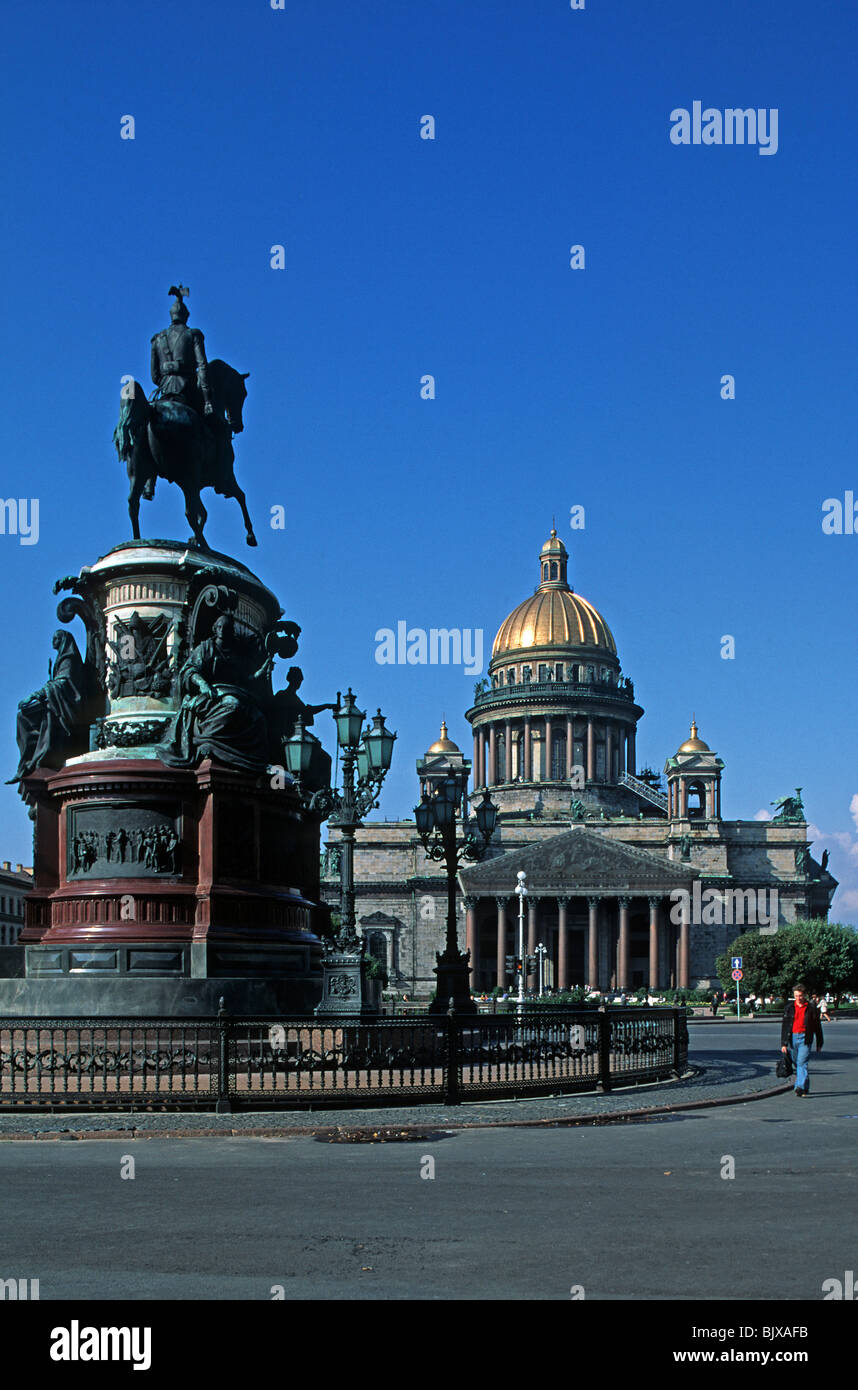Russia,St Petersburg,St. Isaac Cathedral,Nicolas i statue Stock Photo ...