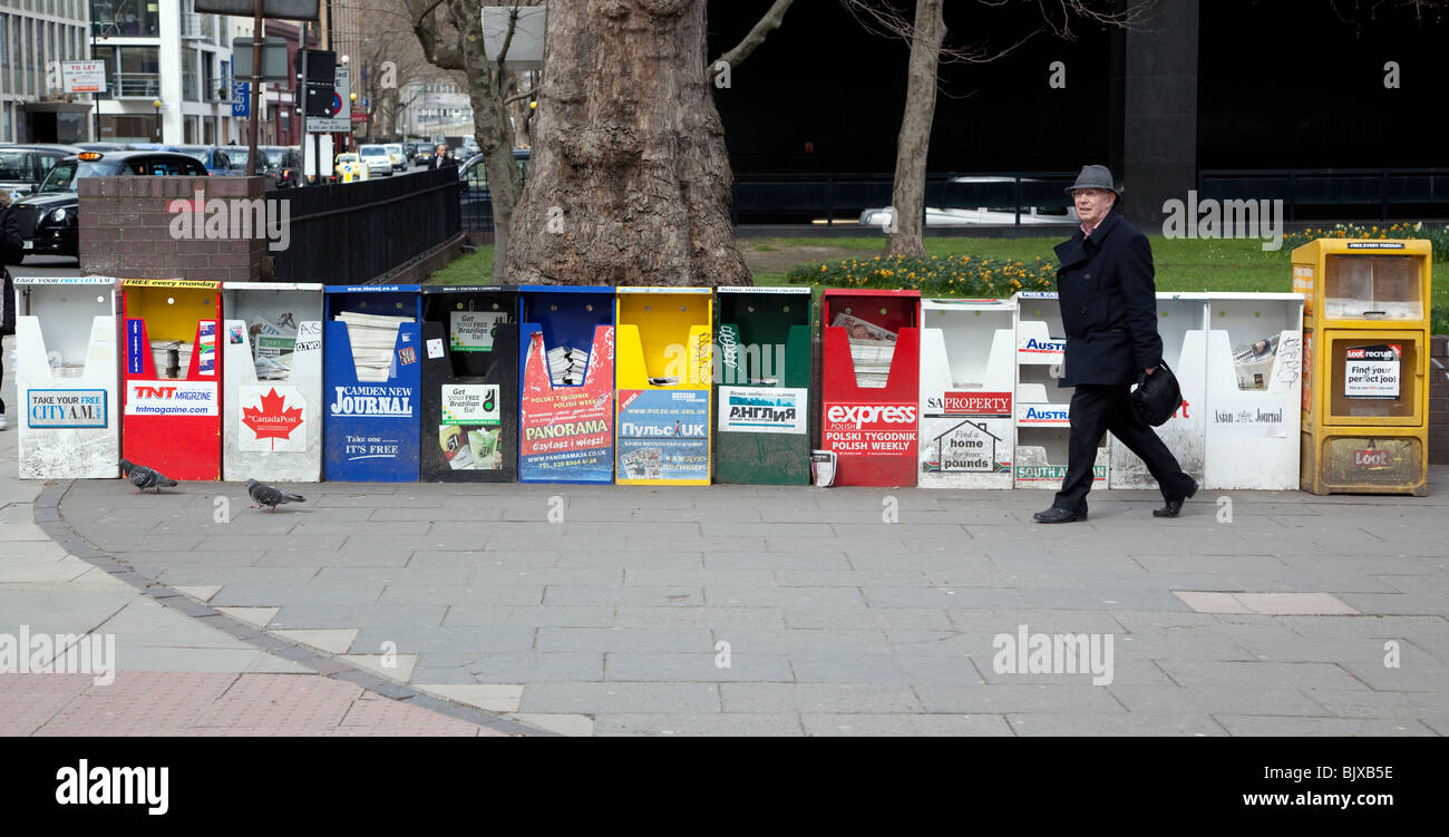 Newspaper distribution hi-res stock photography and images - Alamy