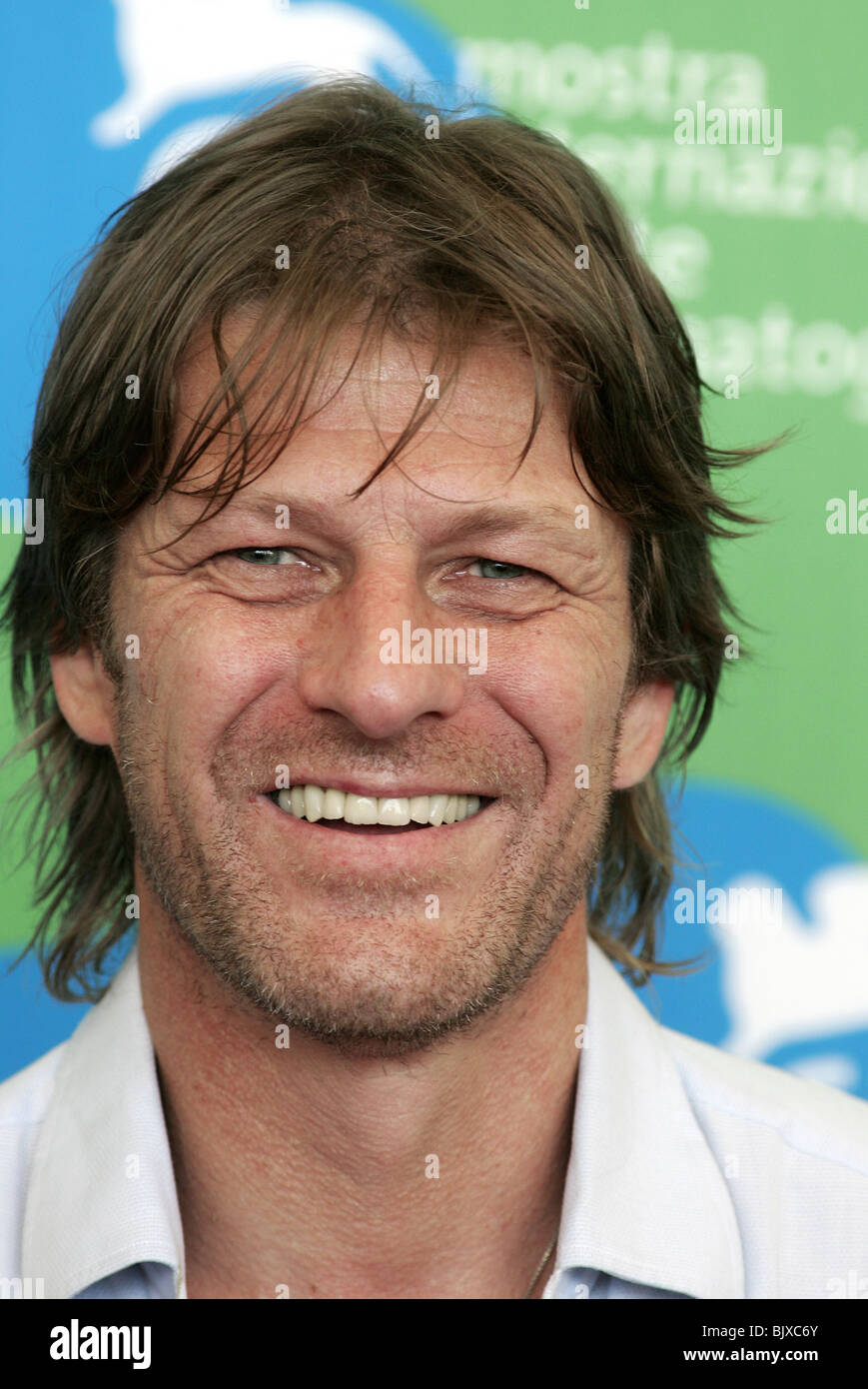 Portrait of actor sean bean hi-res stock photography and images - Alamy