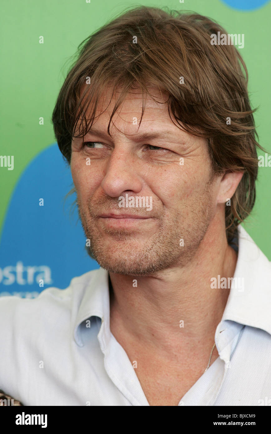 Portrait of actor sean bean hi-res stock photography and images - Alamy