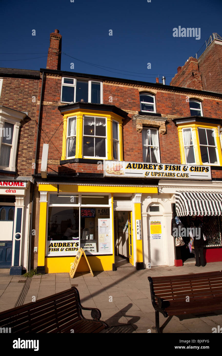 Shop bridlington coast hi-res stock photography and images - Alamy