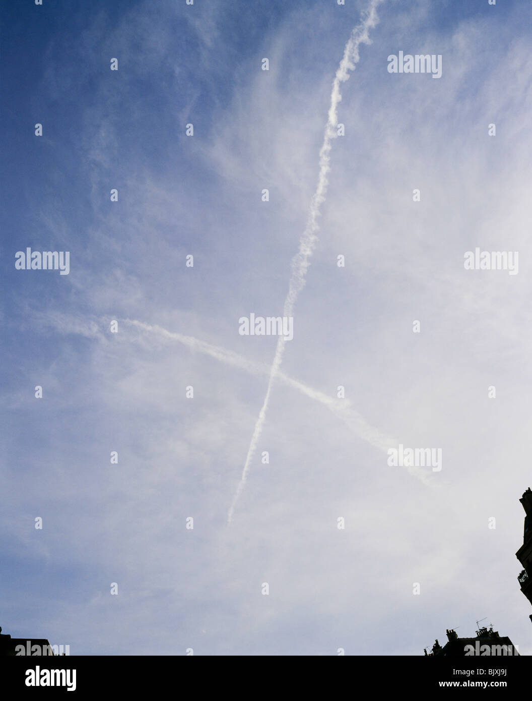 Track in hi-res stock photography and images - Alamy