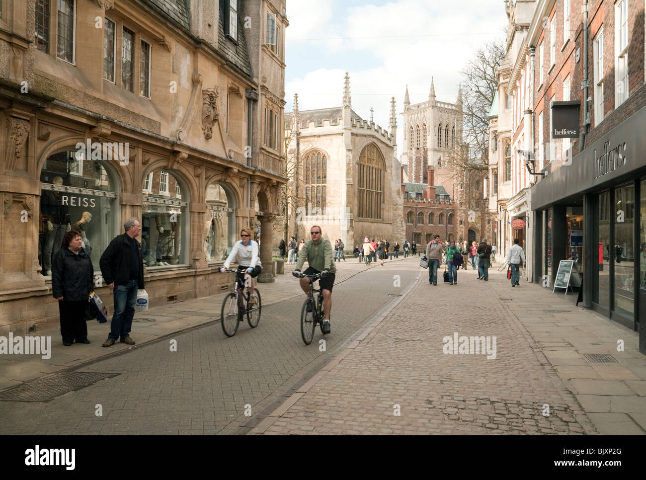 Trinity street cambridge hi-res stock photography and images - Alamy