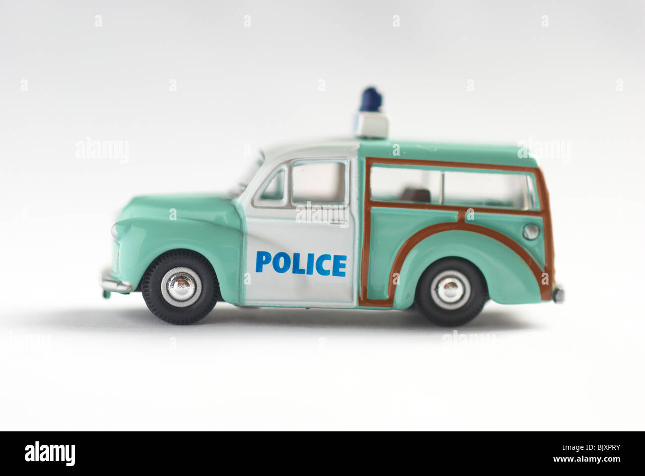 Austin Morris minor traveller police car Stock Photo - Alamy