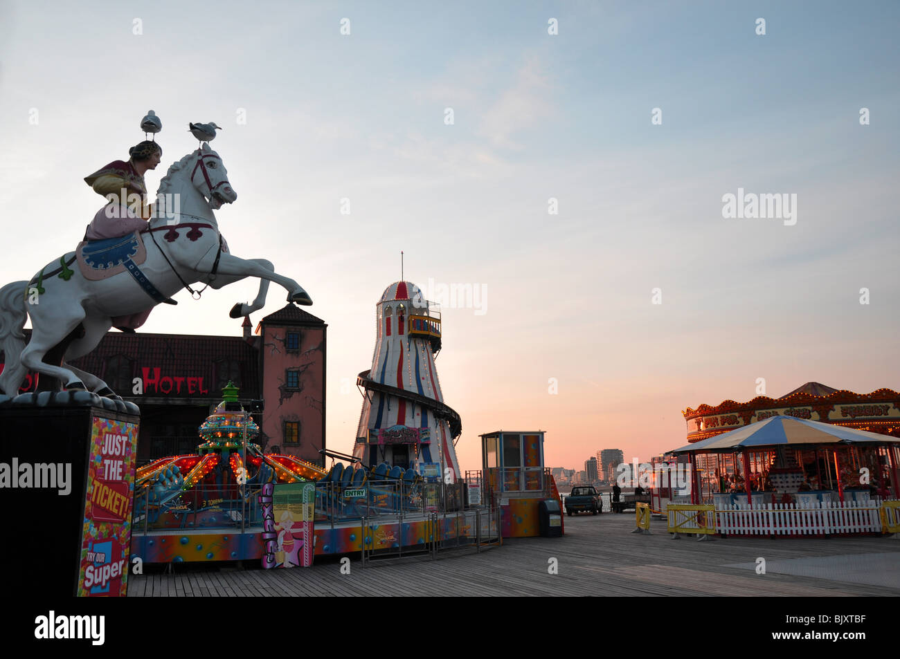 Funfair fun fair at Brighton, East Sussex, England, UK Stock Photo - Alamy