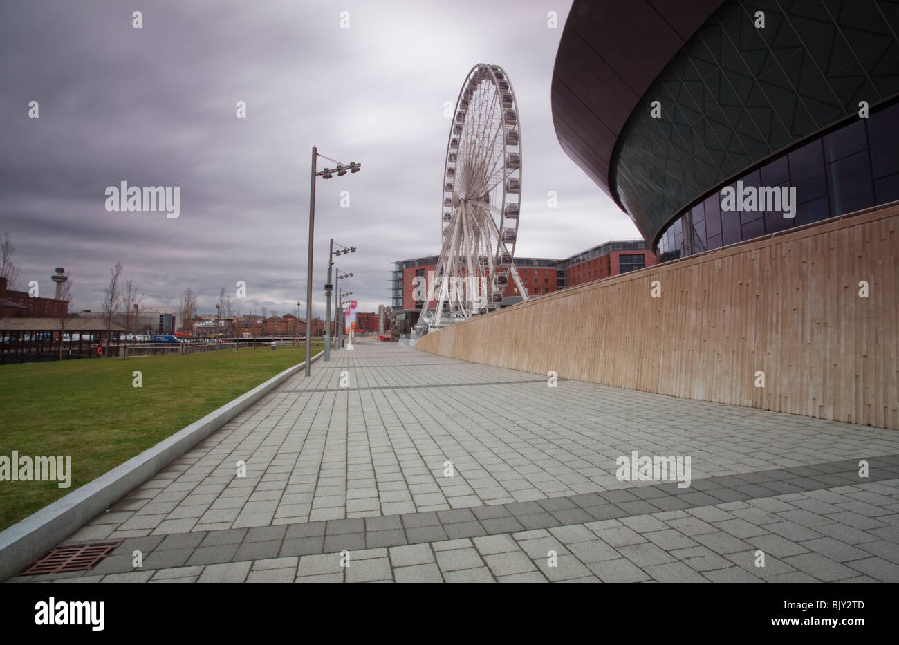 Liverpool Echo Wheel Stock Photo - Alamy
