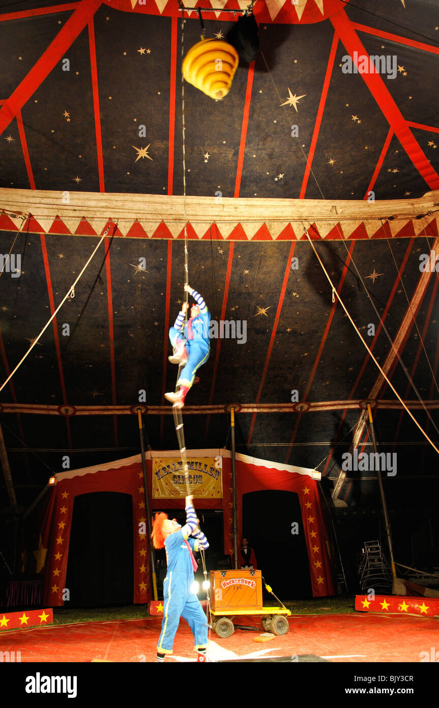 Circus clowns ring hi-res stock photography and images - Alamy
