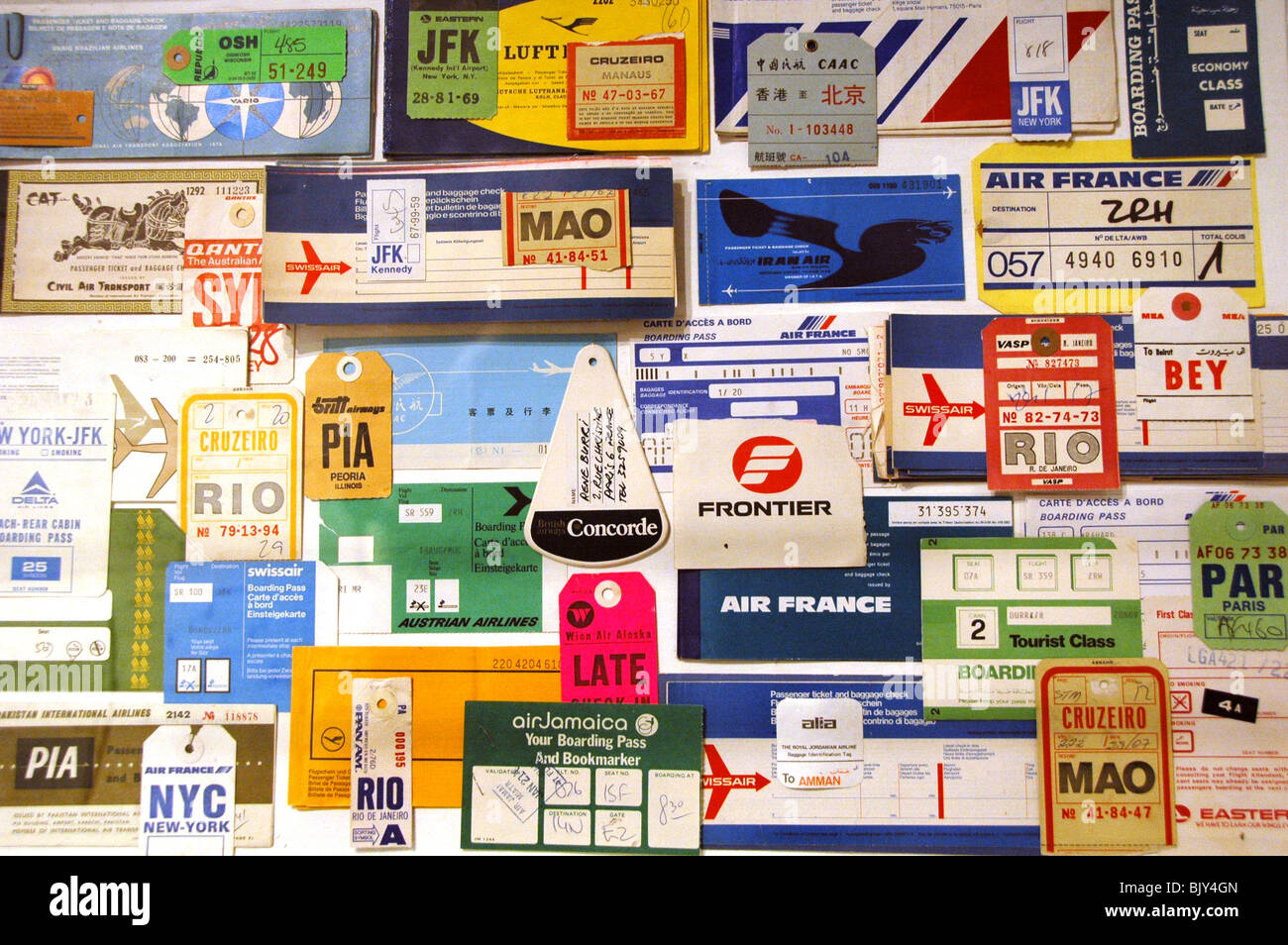 Airline tickets hi-res stock photography and images - Alamy