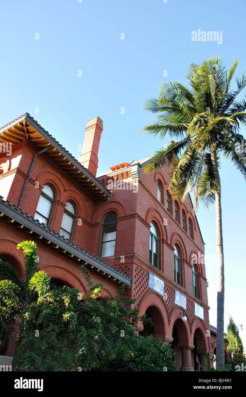 Old customs house museum hi-res stock photography and images - Alamy