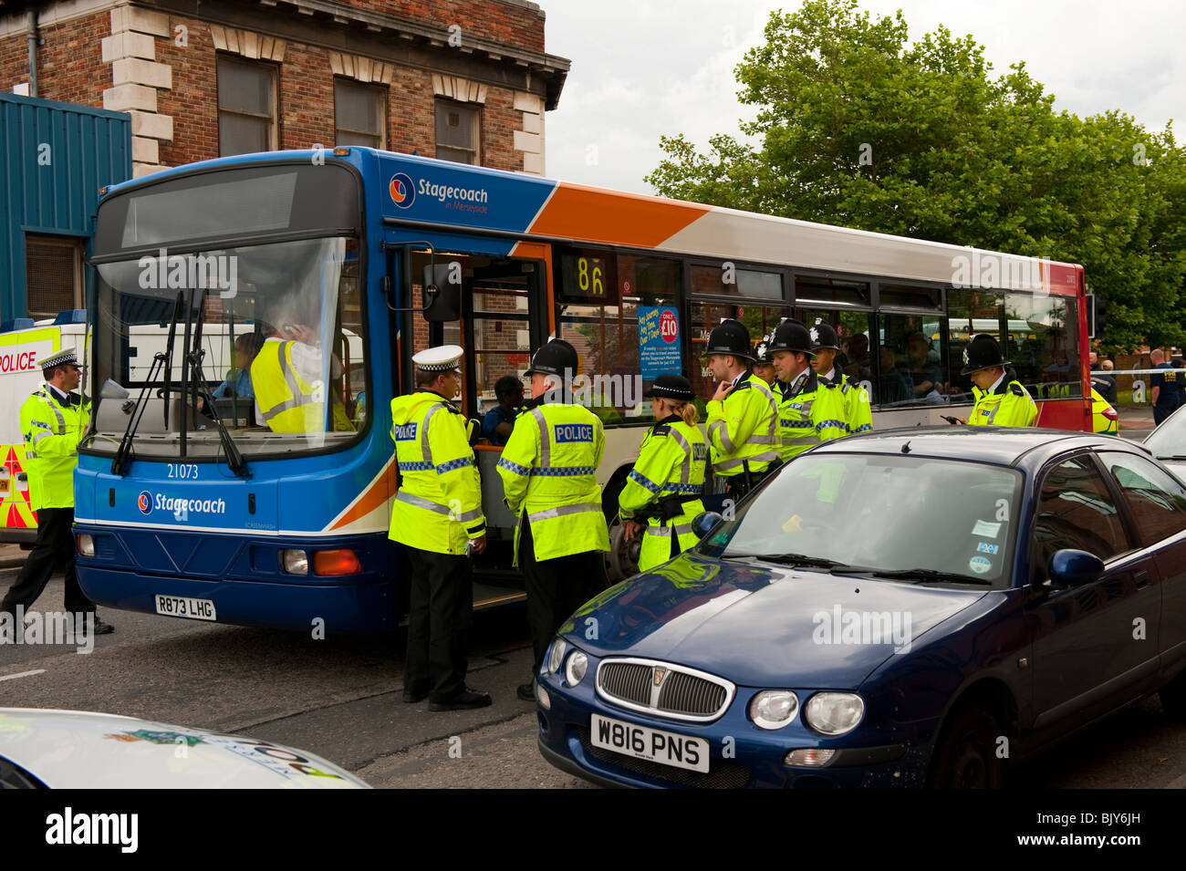 Police evacuate residents from area of major incident Stock Photo - Alamy