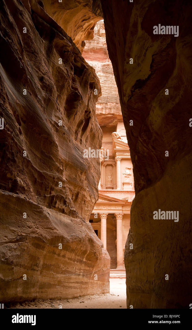 The Treasury, Petra, Jordan Stock Photo - Alamy