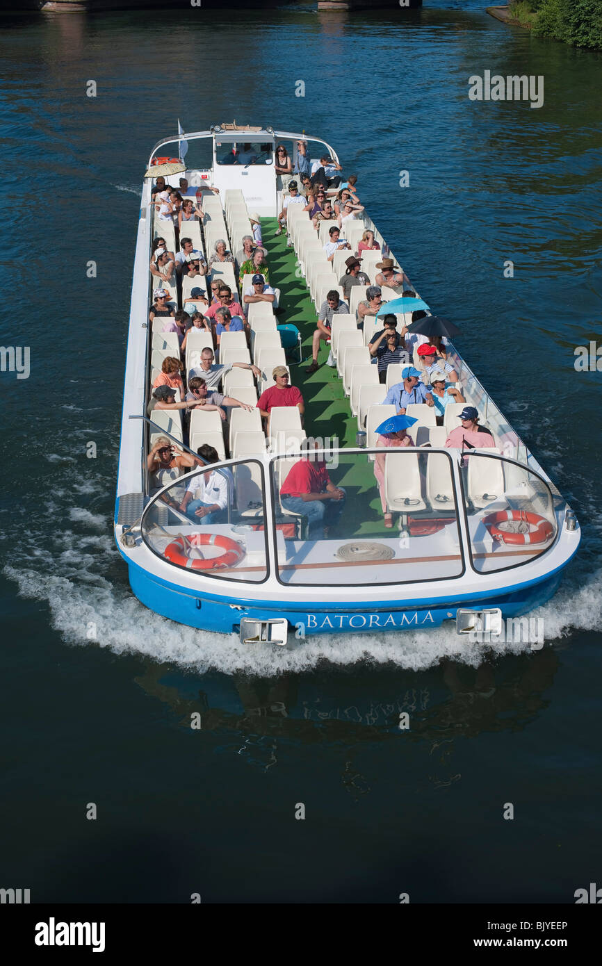 SIGHTSEEING TOUR BOAT STRASBOURG ALSACE FRANCE Stock Photo - Alamy