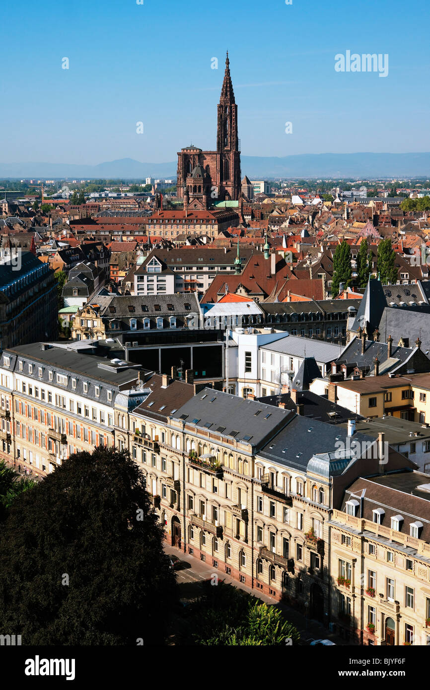 Town panorama with Notre-Dame gothic cathedral 14th century, Strasbourg ...