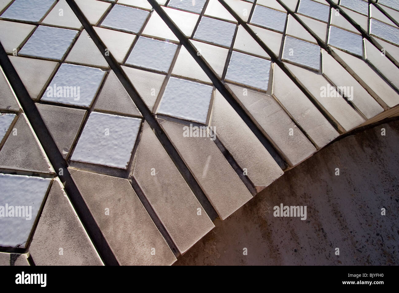Sydney opera house tiles hi-res stock photography and images - Alamy