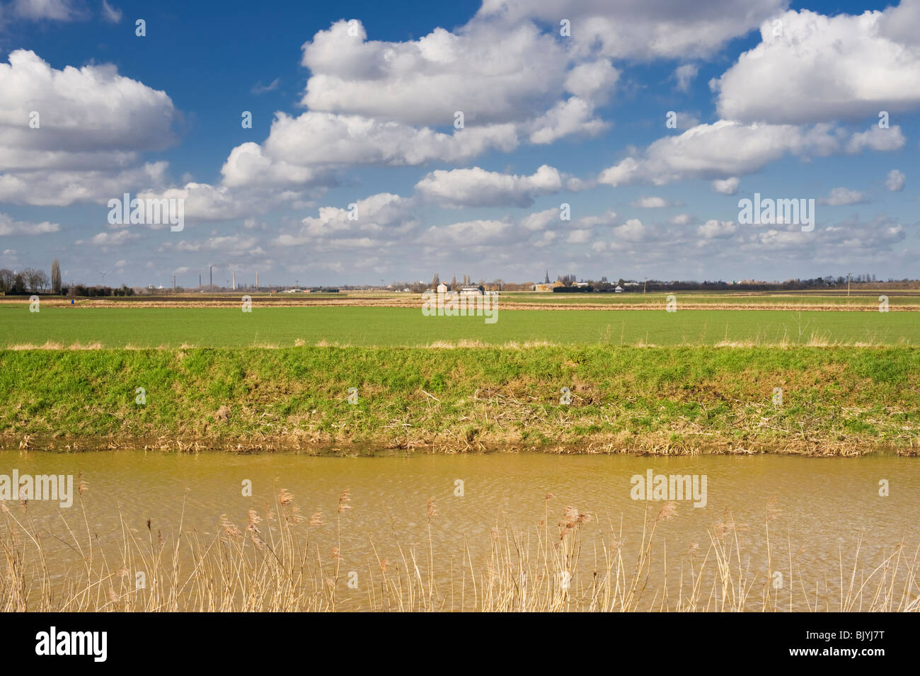 Bevill's Leam, at Chapel Bridge, near Whittlesey, a large man-made ...
