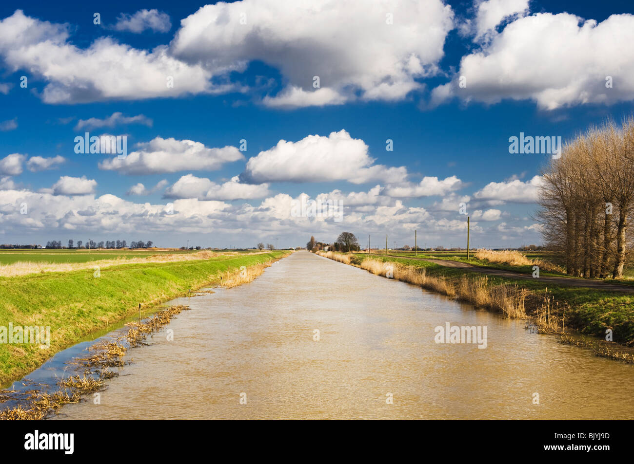 Bevill's Leam, at Chapel Bridge, near Whittlesey, a large man-made ...