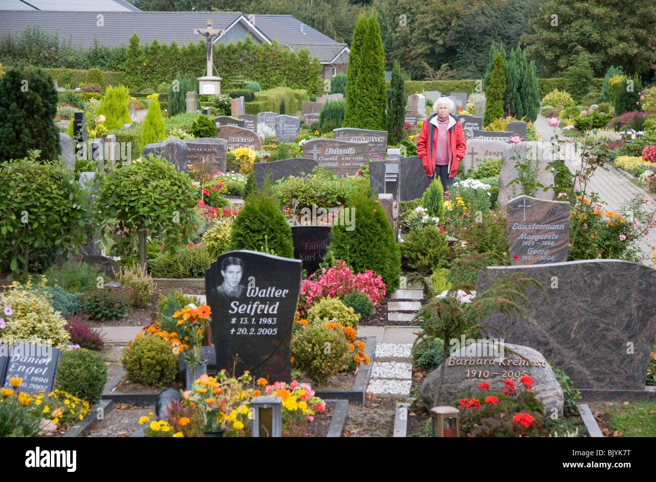 Manicured cemetery in Bramsche, Germany Stock Photo - Alamy
