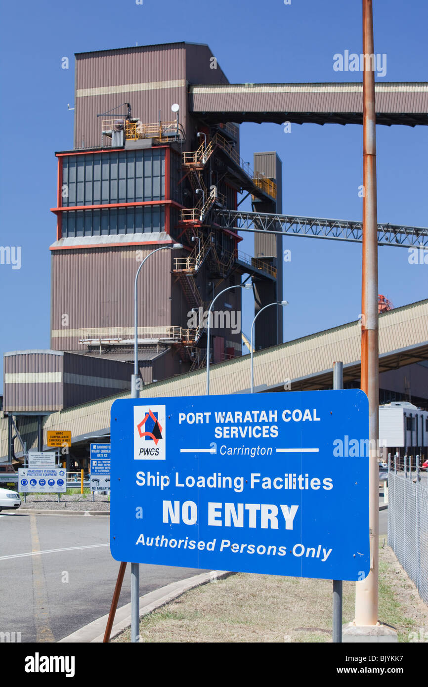 Port Waratah in Newcastle, Australia, the worlds largest coal export ...