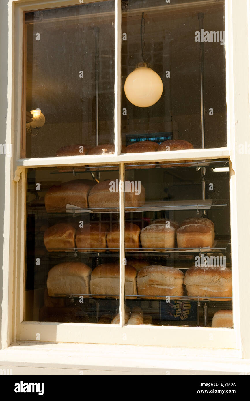 Bakery window bread display hi-res stock photography and images - Alamy