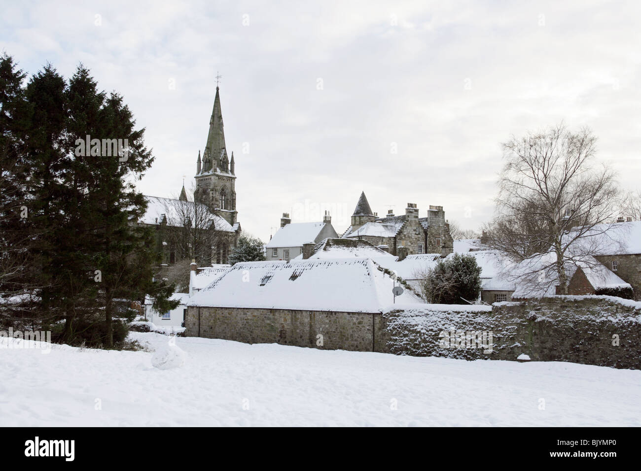 Falkland village with a covering of snow Stock Photo - Alamy