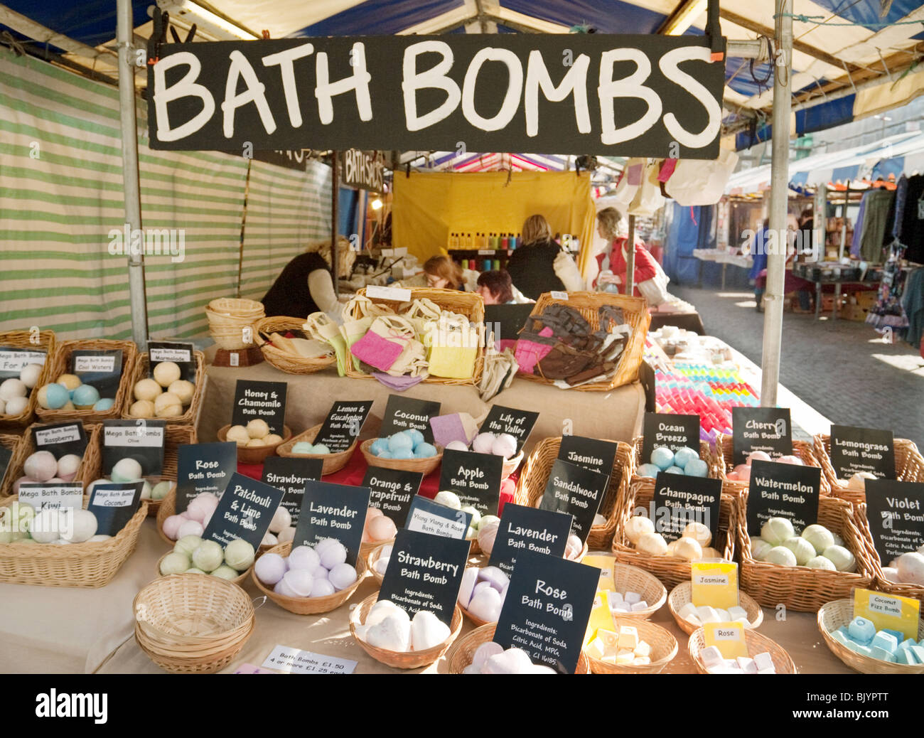 Restroom stalls High Resolution Stock Photography and Images - Alamy