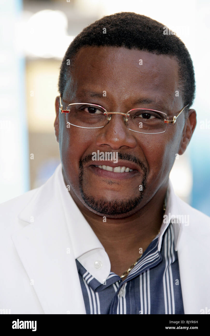 Judge mathis tv hi-res stock photography and images - Alamy