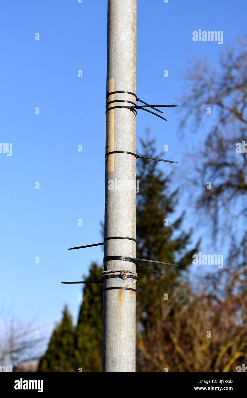 Steel lamp post with cable ties on Stock Photo - Alamy