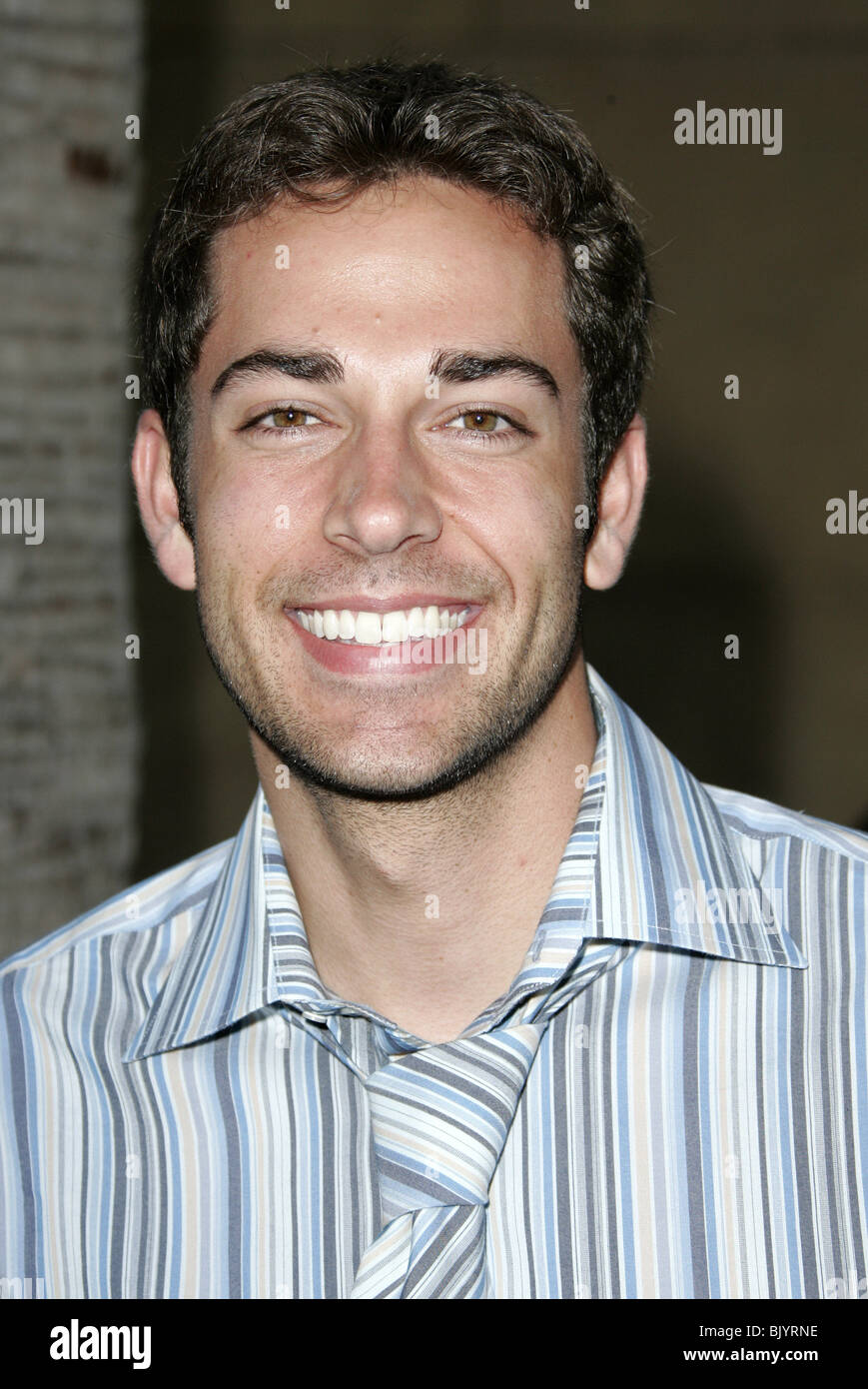 ZACHARY LEVI LAYER CAKE LOS ANGELES PREMIE EGYPTIAN THEATRE HOLLYWOOD ...