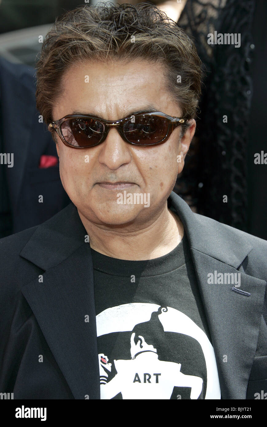 Deep roy hi-res stock photography and images - Alamy