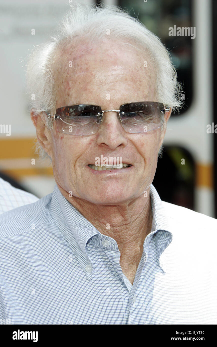 RICHARD D. ZANUCK CHARLIE AND THE CHOCOLATE FACT CHINESE THEATRE ...