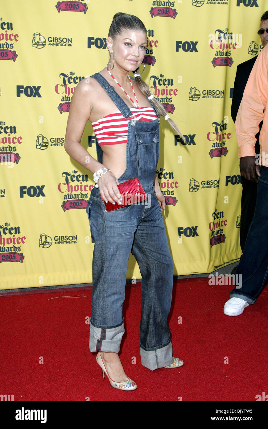 FERGIE 2005 TEEN CHOICE AWARDS THE GIBSON THEATRE UNIVERSAL CITY ...