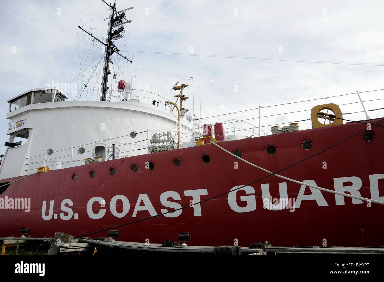 Ice breaker ship hi-res stock photography and images - Alamy