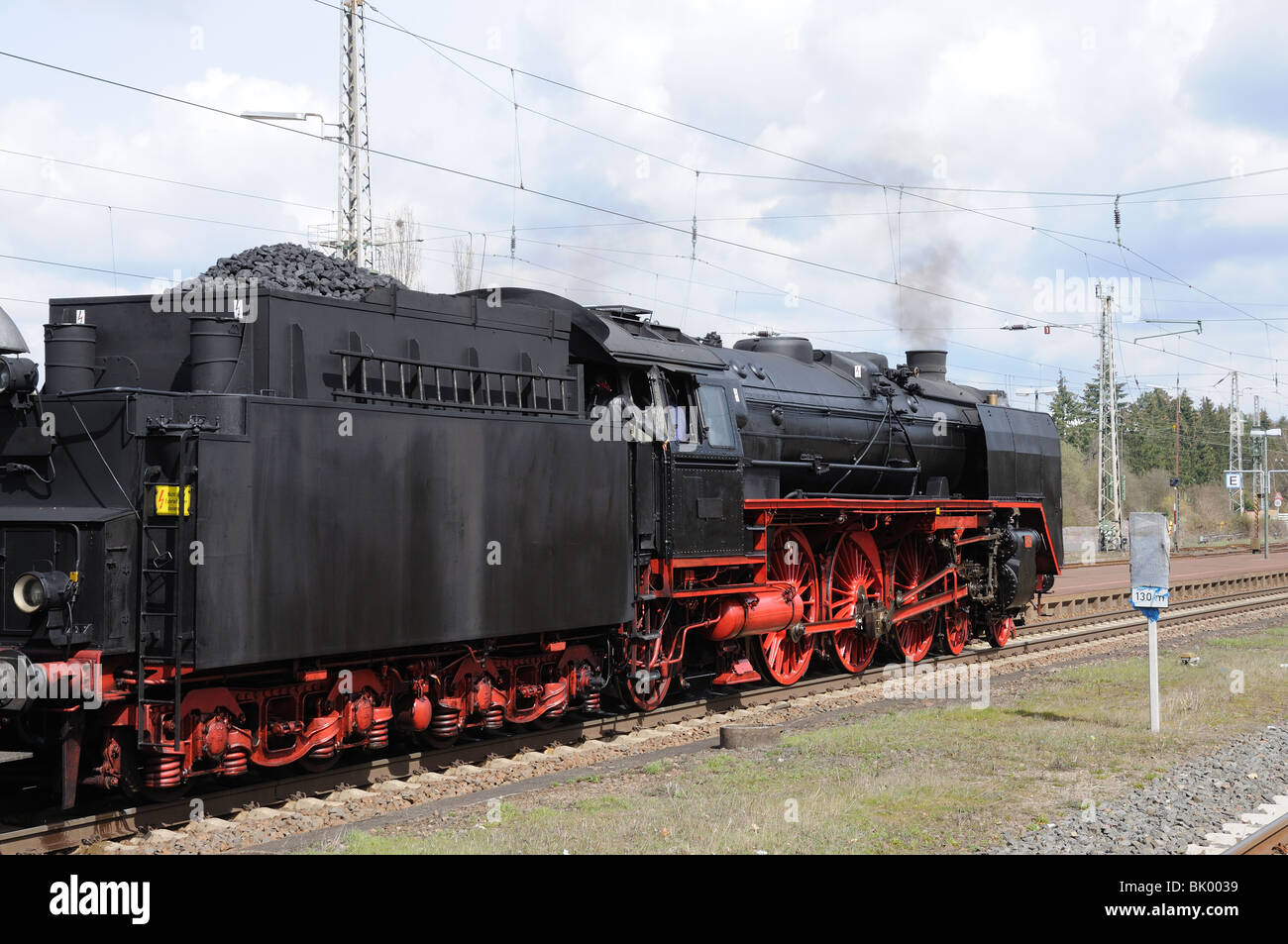 Old steam train loco locomotive hi-res stock photography and images - Alamy