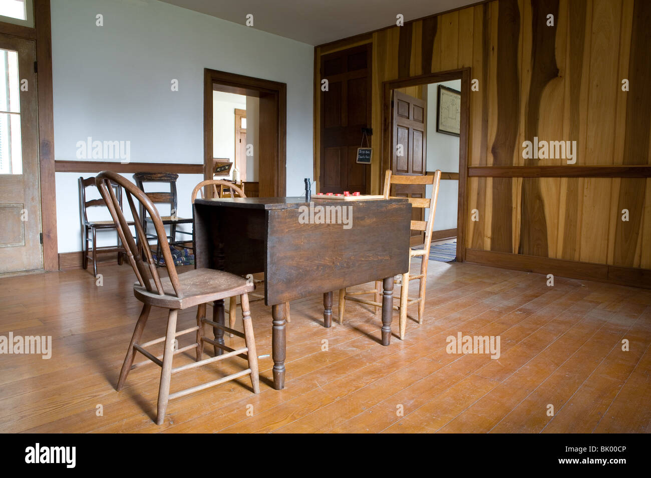 1880s farmhouse living areas carriage hi-res stock photography and ...