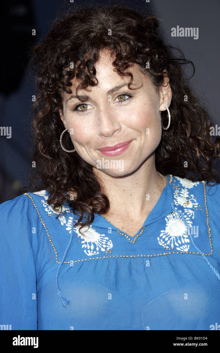 MINNIE DRIVER LORDS OF DOGTOWN WORLD PREMIE CHINESE THEATRE HOLLYWOOD ...