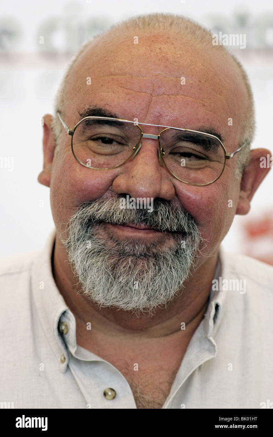 Stuart gordon hi-res stock photography and images - Alamy