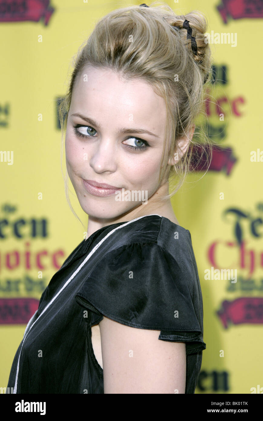 RACHEL MCADAMS 2005 TEEN CHOICE AWARDS THE GIBSON THEATRE UNIVERSAL ...