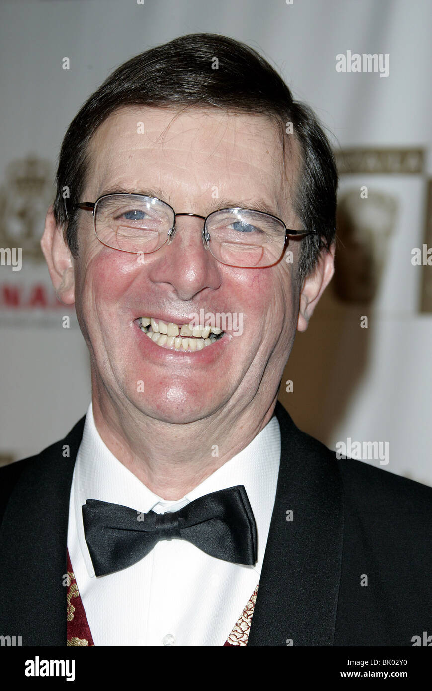 MIKE NEWELL 2005 BAFTA/LA CUNARD BRITANNIA AWARDS BEVERLY HILTON HOTEL ...