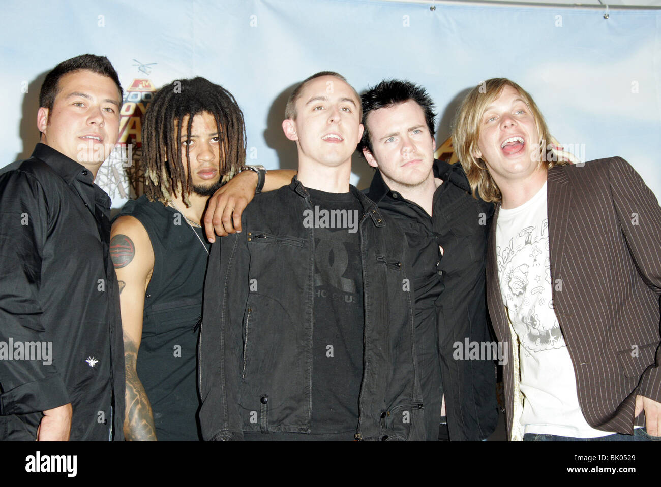 YELLOWCARD 2005 MTV MOVIE AWARDS SHRINE AUDITORIUM LOS ANGELES USA 04 ...