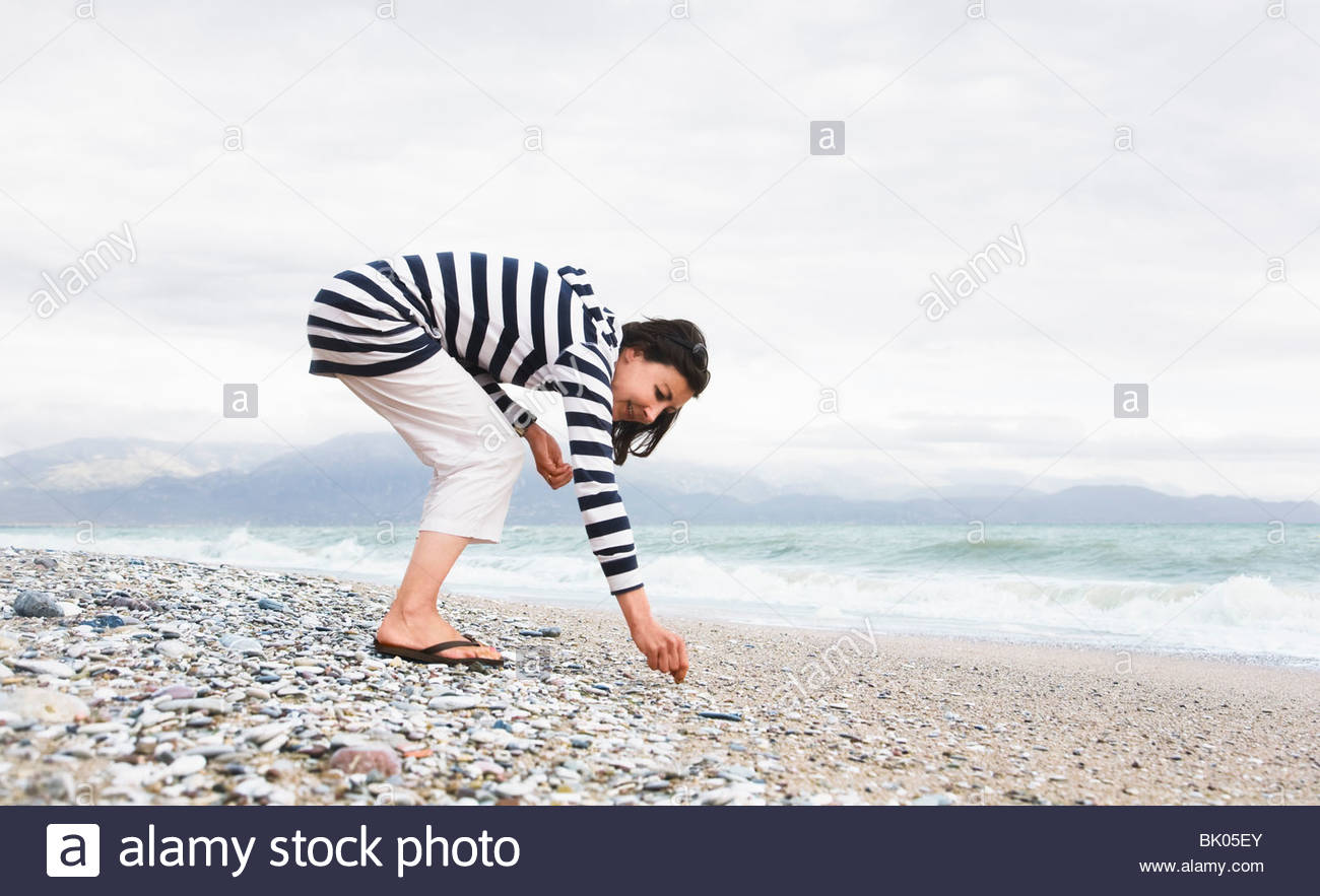 Beach Combing Stock Photos & Beach Combing Stock Images - Alamy