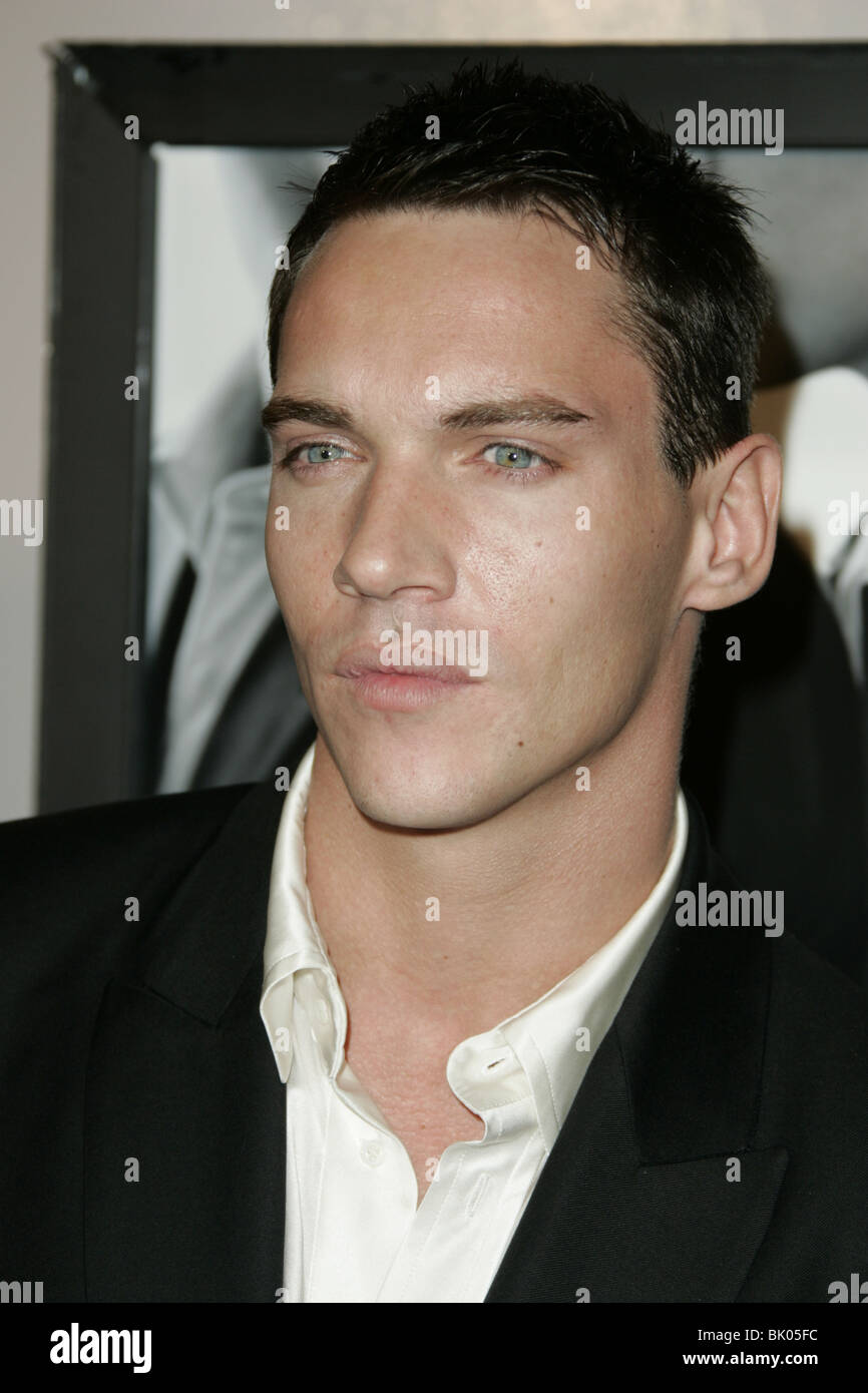 Match point 2005 jonathan rhys meyers hi-res stock photography and ...