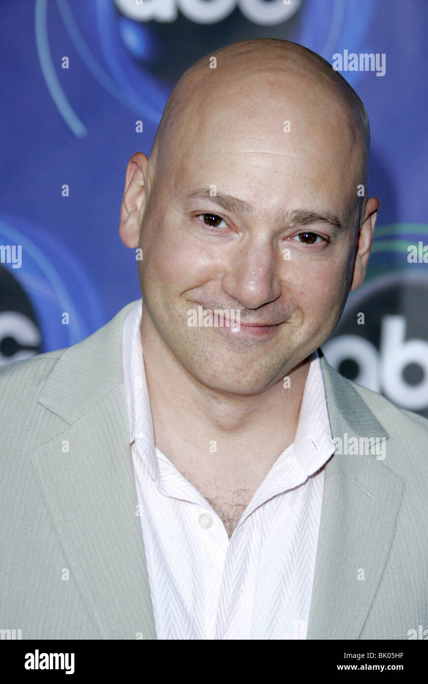 Evan Handler Taps